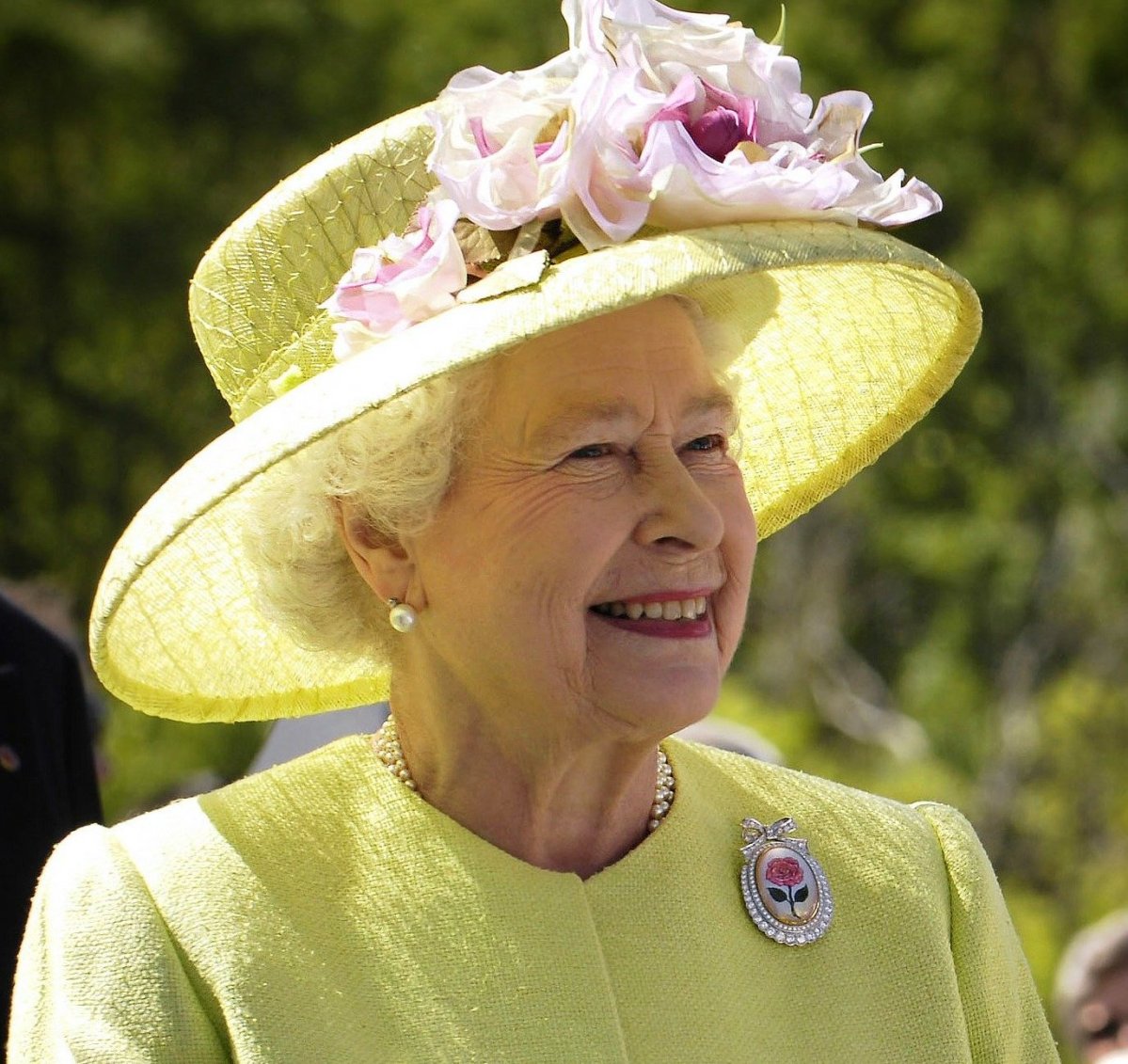NATIONAL PULSE – As Queen celebrates 96th, support for monarchy ...