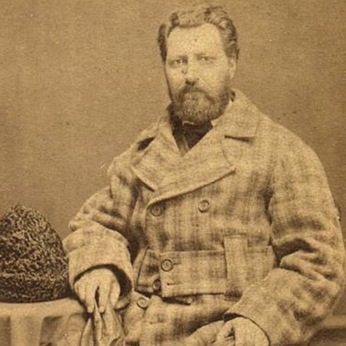 HISTORY – Métis leader Louis Riel is still divisive 140 years after his hanging – ArmchairMayor.ca